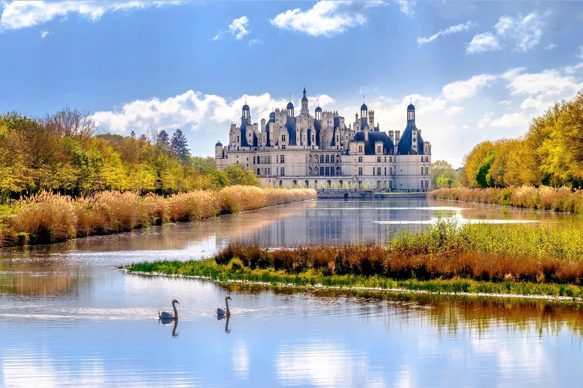 LOIRE VALLEY CASTLES (12 Hours) - Paris Best Way